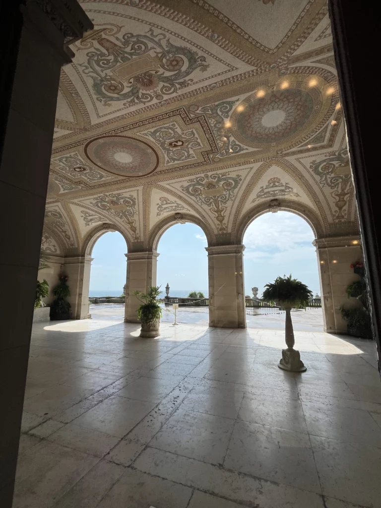 Map to the Breakers’ 7 Most Instagrammable Spaces (Wait Until You See the Loggias) - visitnewportri
